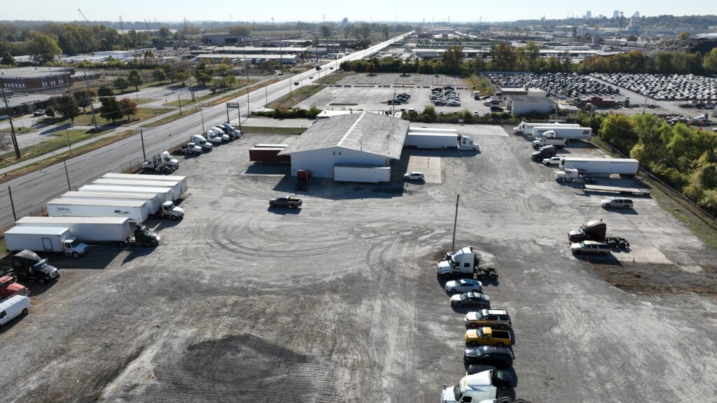 13,500SF Cross Dock Truck Terminal For Lease | Fischer Weiler Industrial